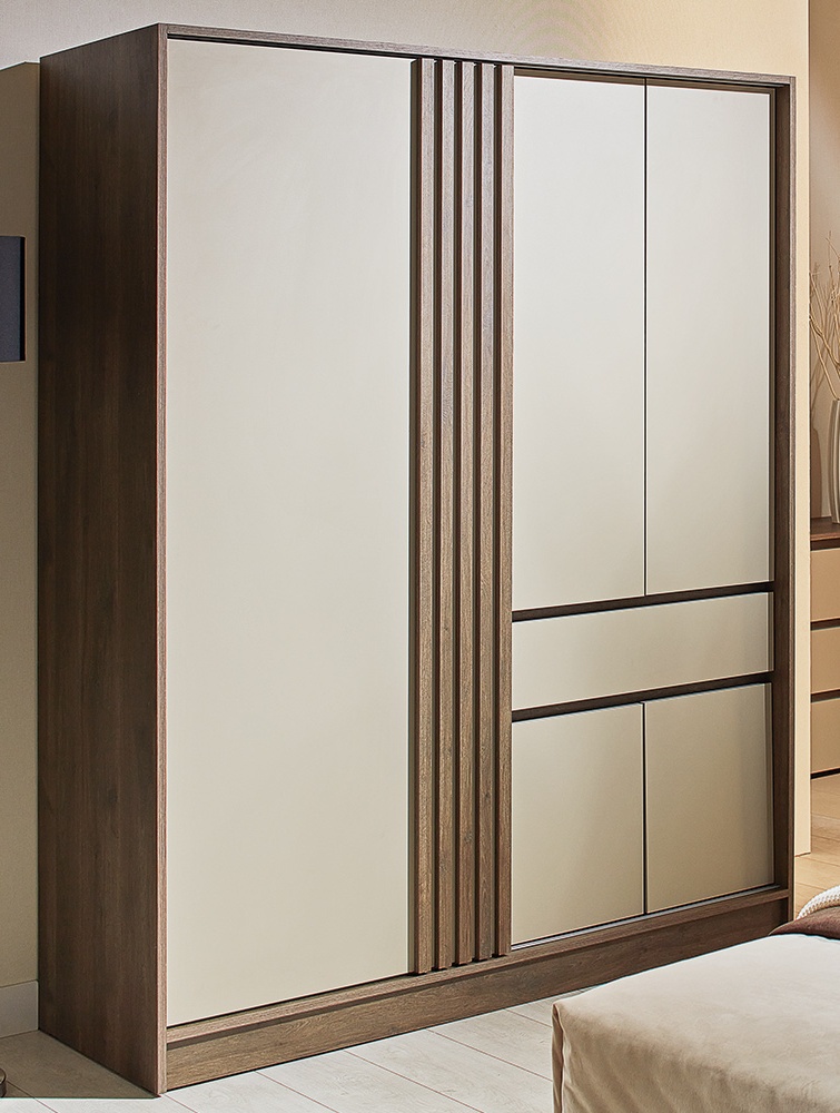 Dulap Ambianta Malta Nuc Fungo, cumpără la prețul de 6 450 lei cu ...