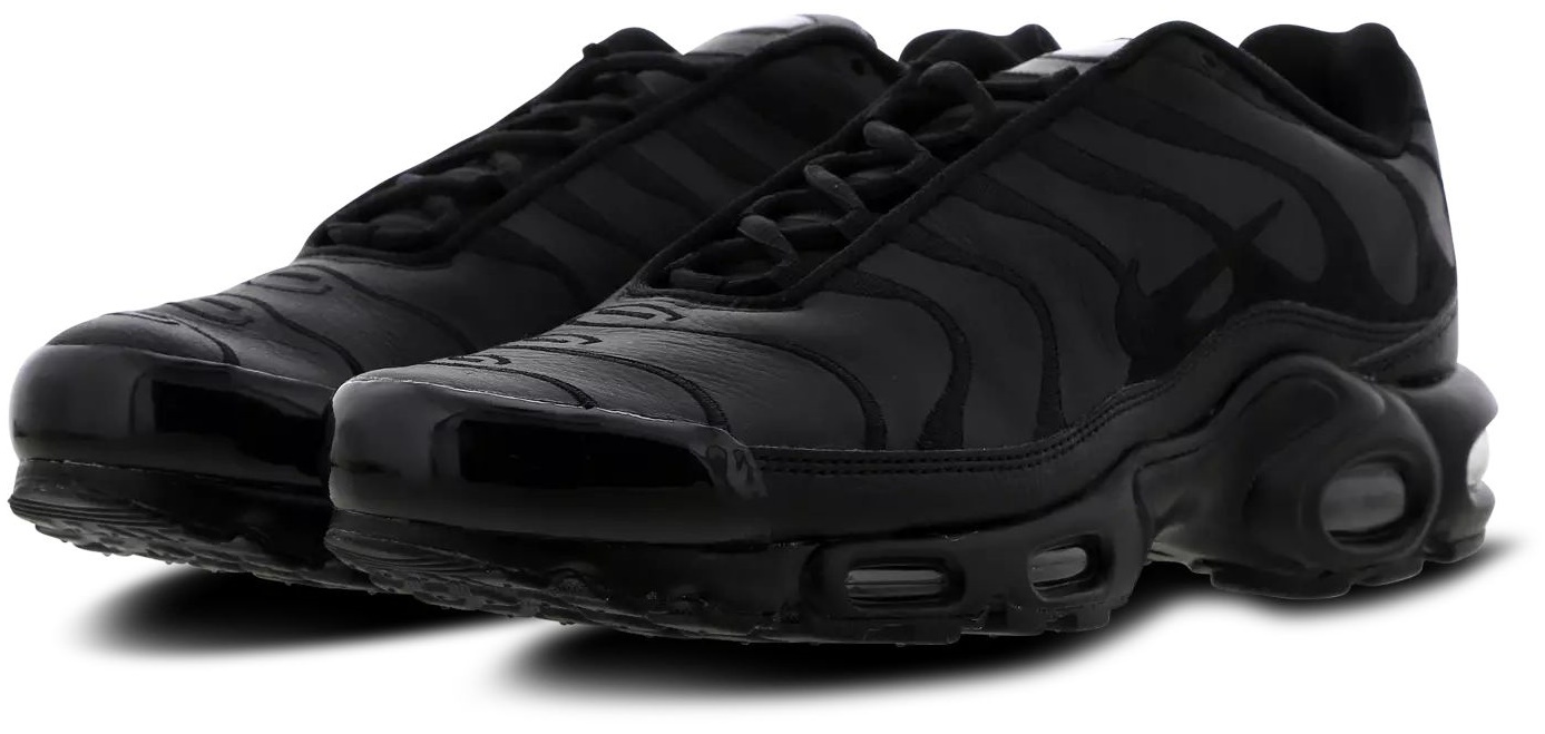 Кроссовки мужские Nike Air Max Plus Triple Black, s.42, купить по ...
